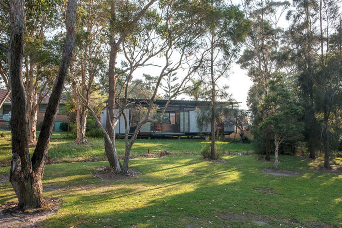 The Mook: A House That's More Like a Sophisticated Tent