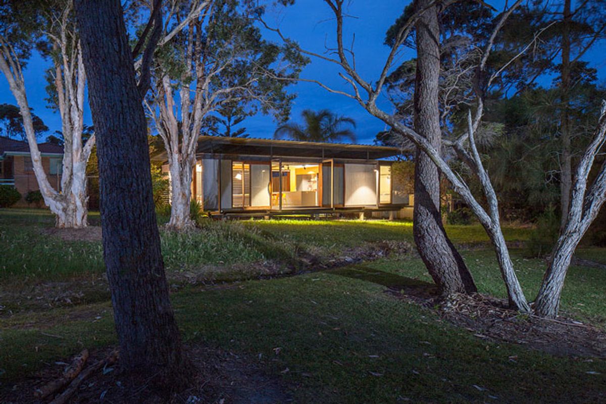 The Mook: A House That's More Like a Sophisticated Tent