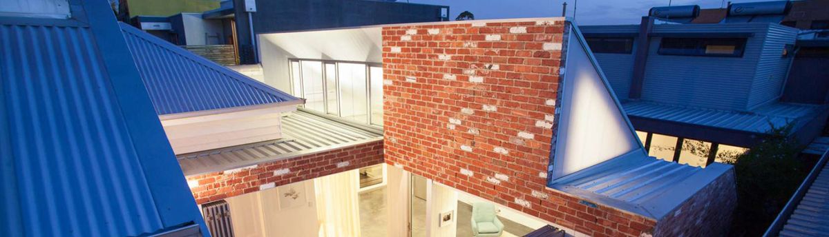 Turnaround House: Like a Sunflower, This House Grows to Face the Sun