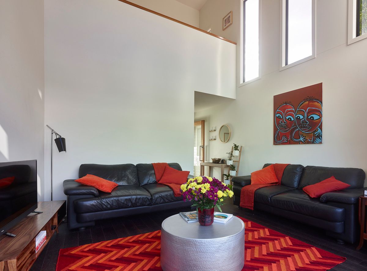 Two Pavilions Prove a Creative Solution to a Challenging Site