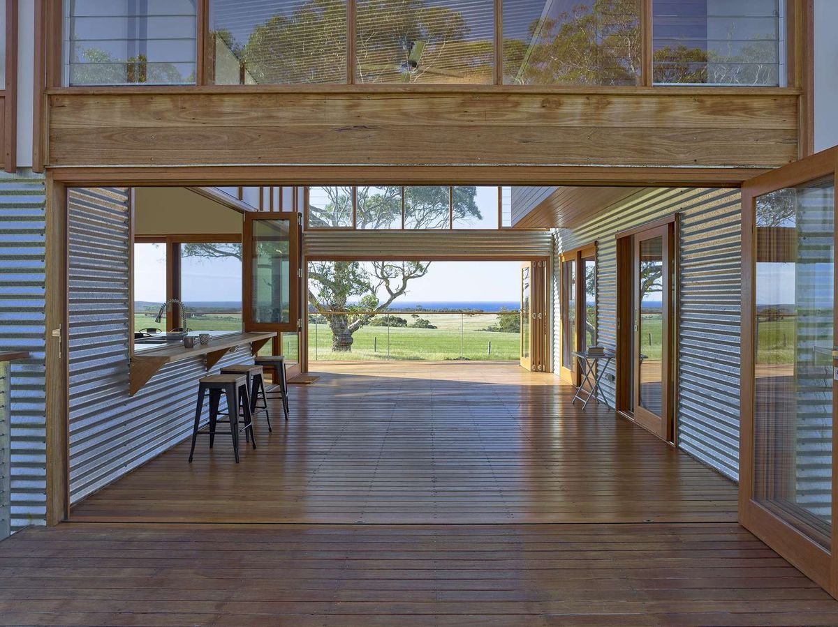 Australian Retreat Designed to Encourage a Laid-back Lifestyle