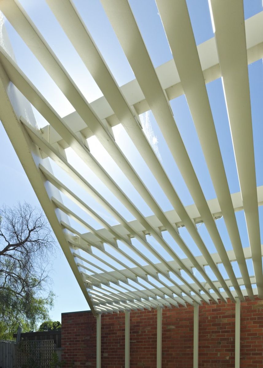 Weatherboard House: Not Your Average Suburban Weatherboard…