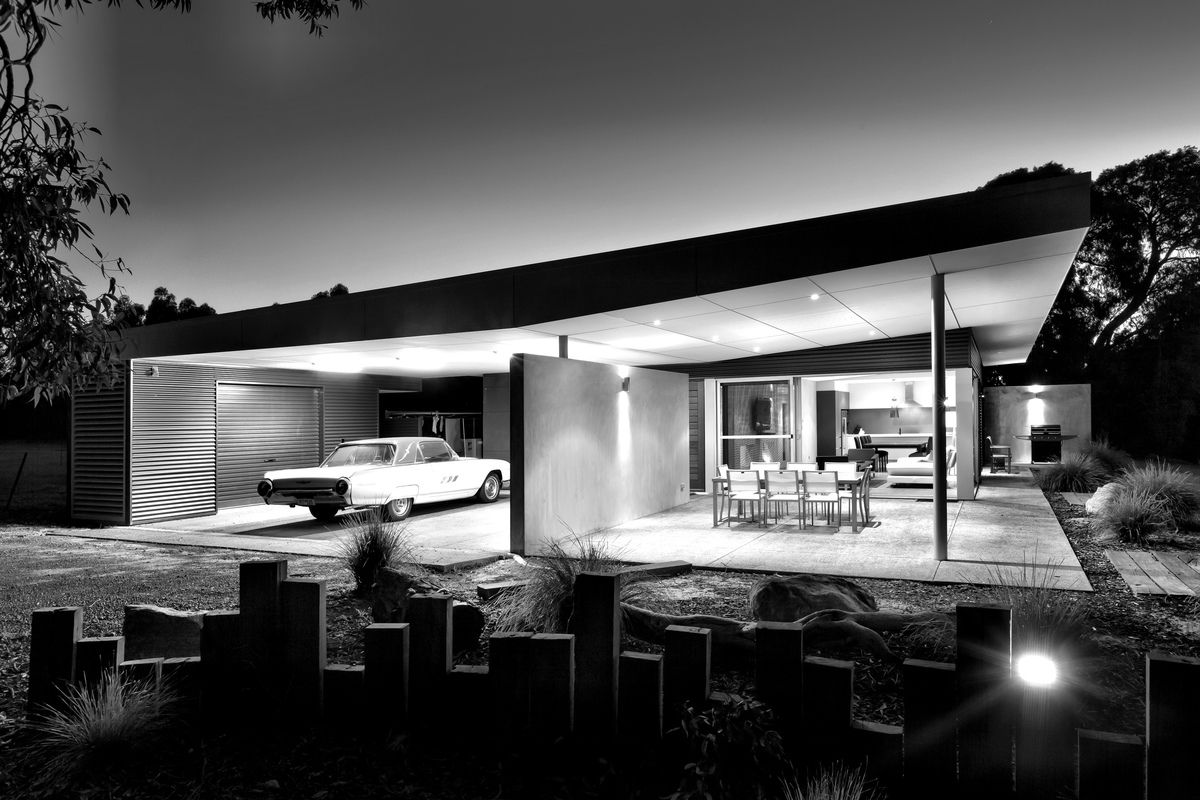 A Rural Retreat Fit for an '80s Pop Star and His Creative Family