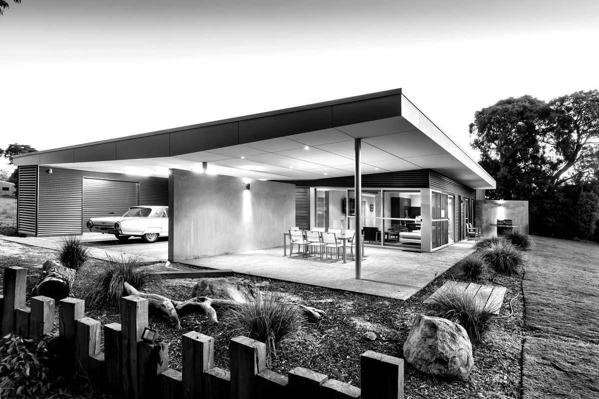 A Rural Retreat Fit for an '80s Pop Star and His Creative Family