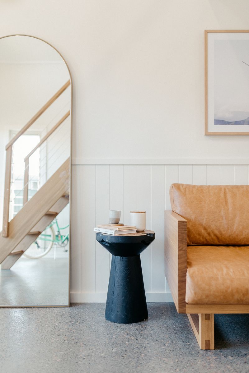 A Renovation Project for a Woodworker Captures Laid-back Beach Vibes