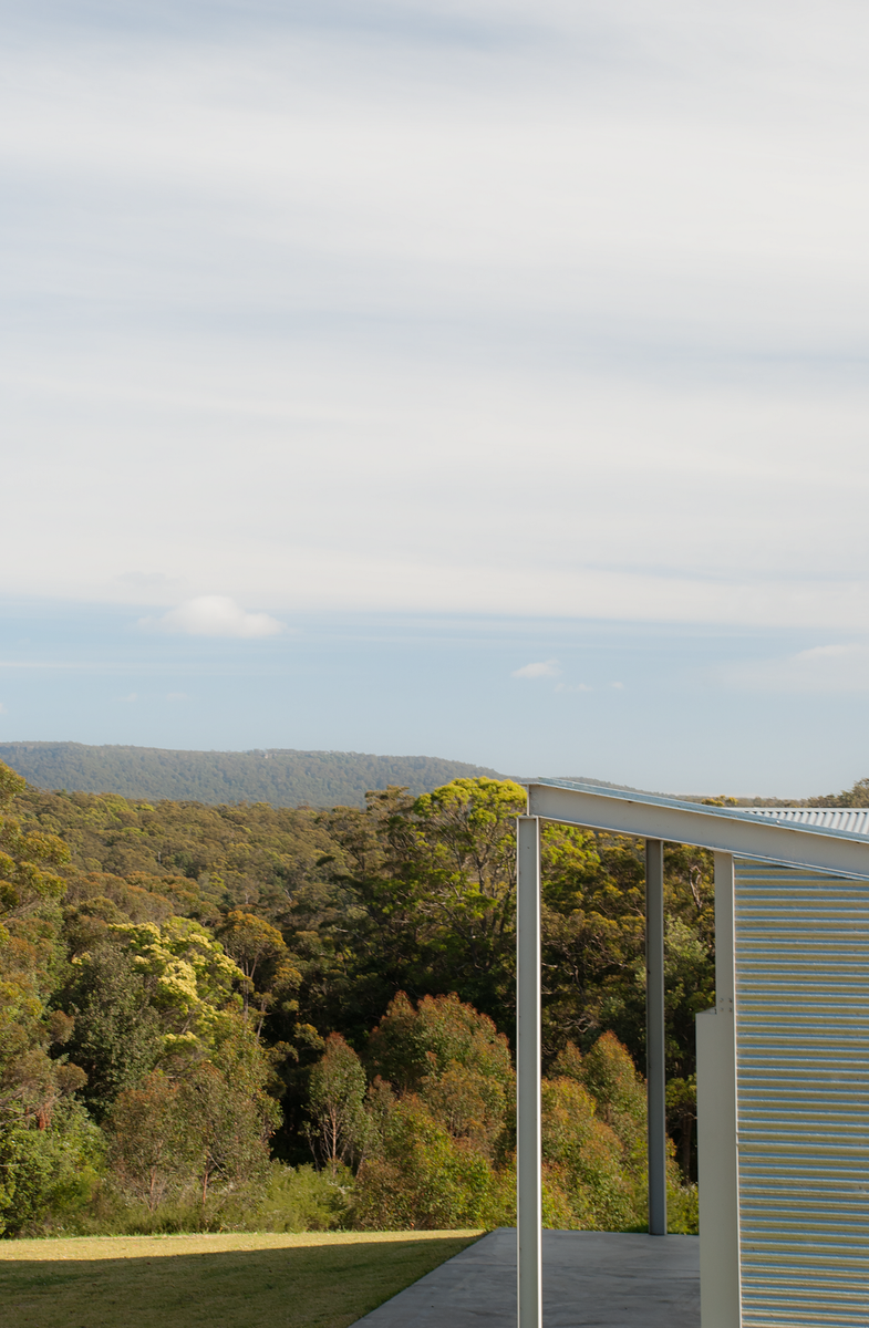 At his home in the country, every room opens up to the nature...