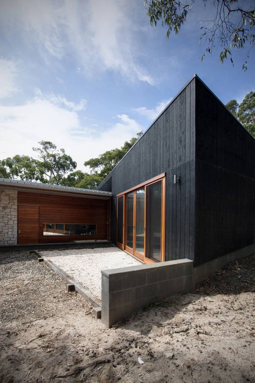 Aireys Inlet House: Home Away From Home Prioritizes Connection to Nature