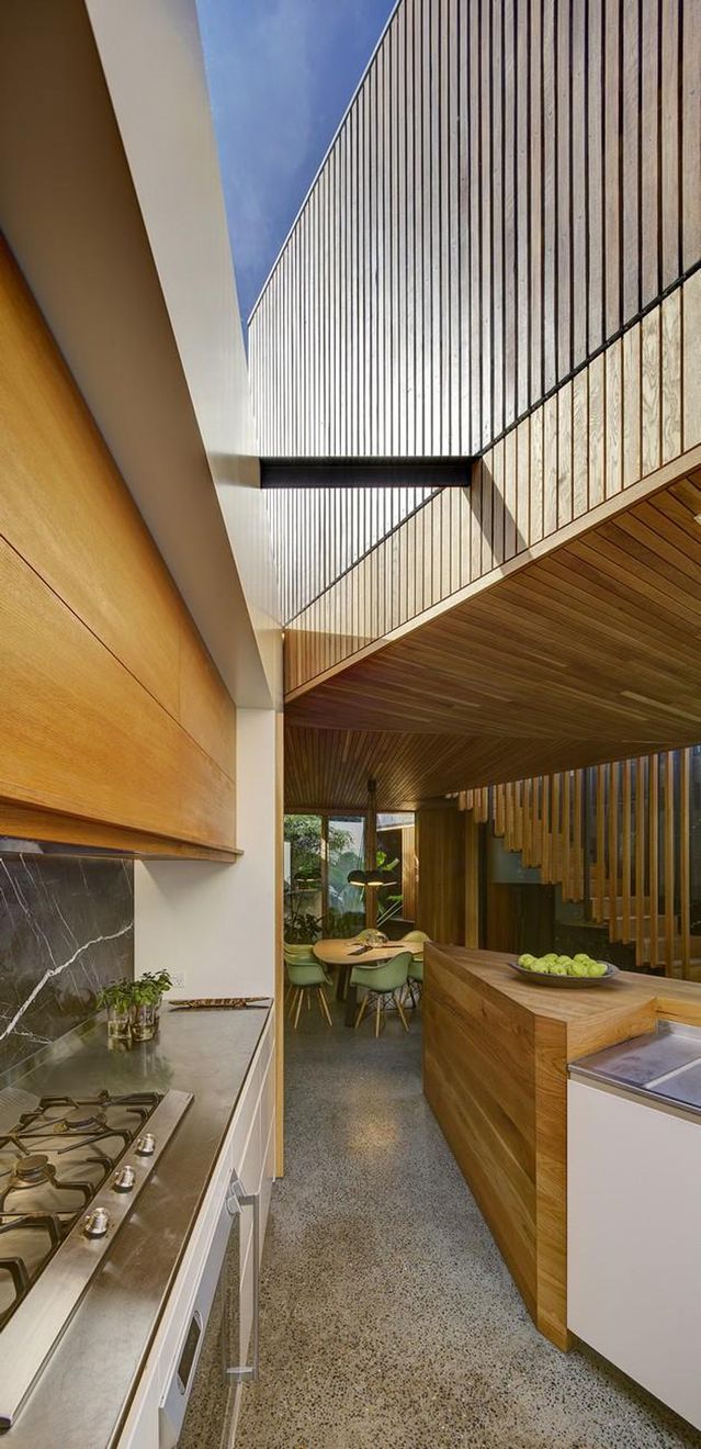 Balmain House: Generous, light-filled living spaces for a young family