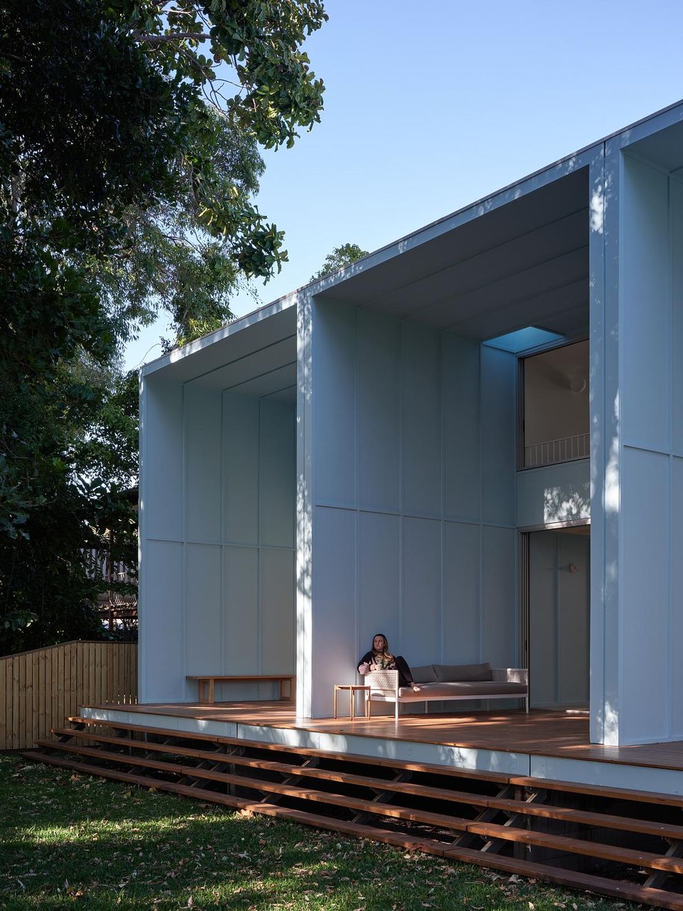 Beachfront Bliss: A Trio of Modular Masterpieces