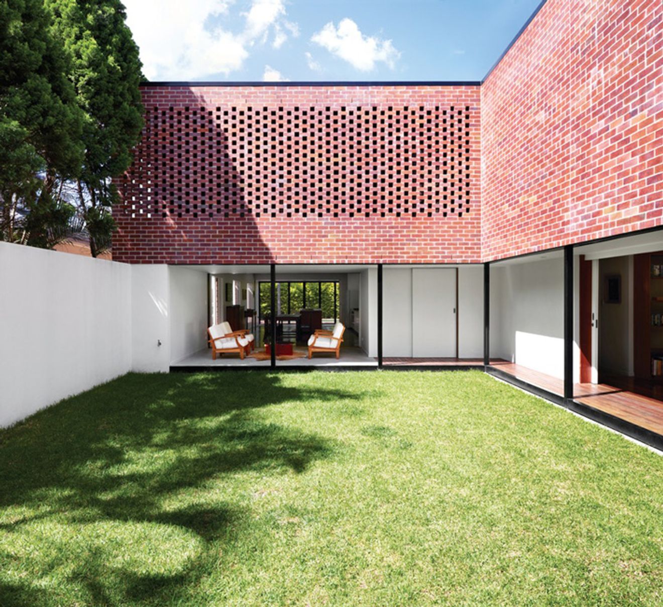 Boston Street House: 'Builder's Special' Tranformed Into Modern ...