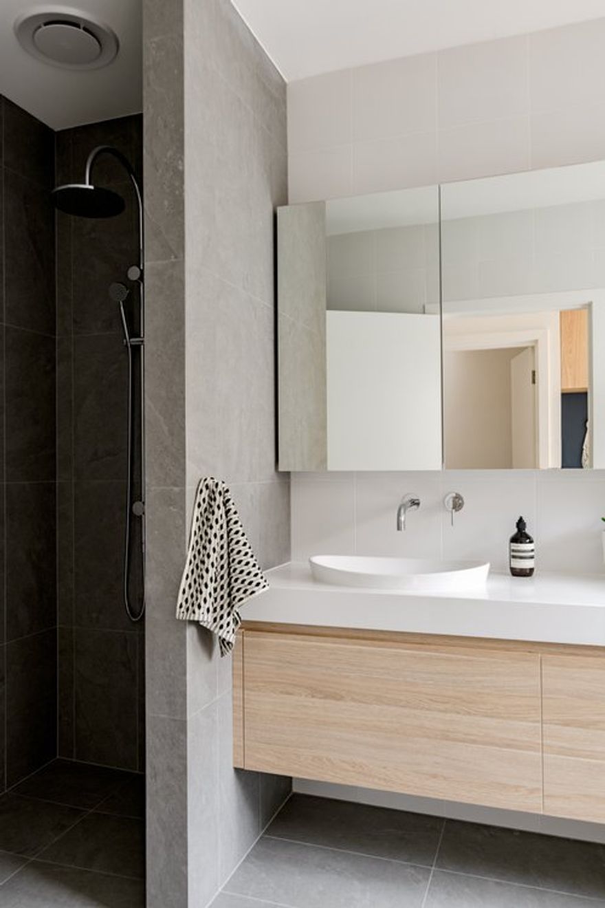 A clever new addition completely transforms a character cottage...