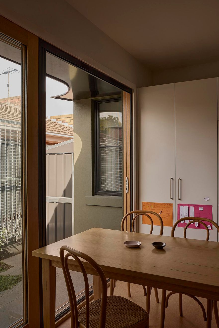 Eddie Garden House: A Small Site with Big Ambitions