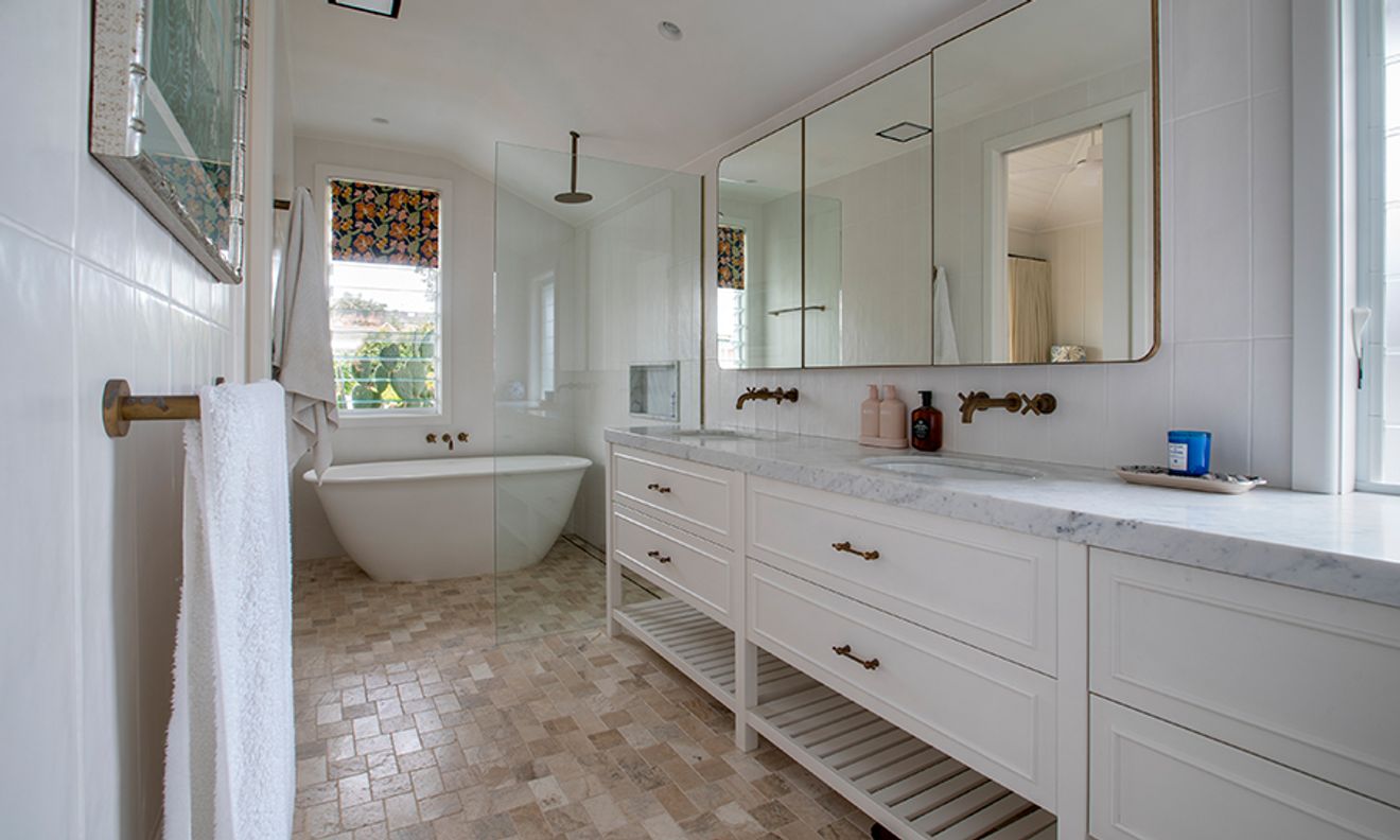 Coastal Elegance Meets Family Living: A 1970s Transformation