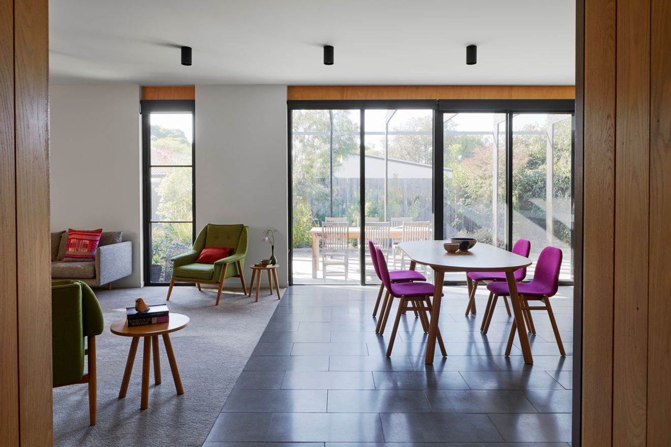 Hidden House: This Home Gives Little Away From the Street