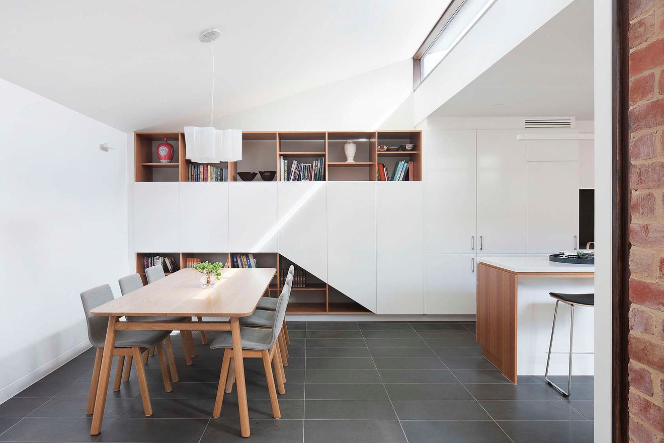 Inner City Downsize House Proves When it Comes to Space Less is More