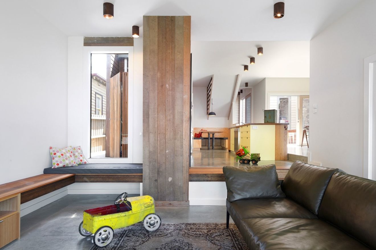 Jack and Jill House: No Crowns Were Broken in the Making of This House