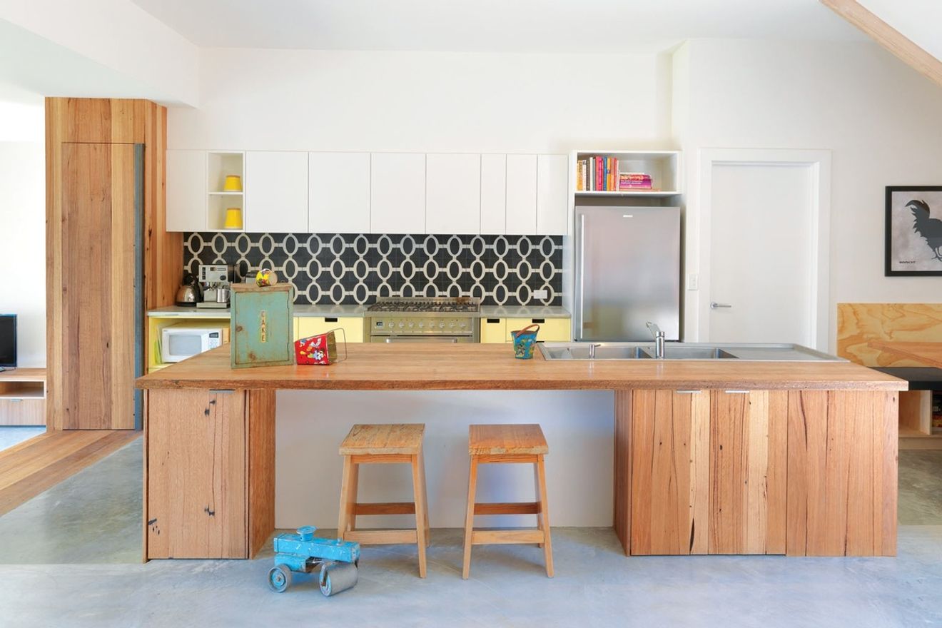 Jack and Jill House: No Crowns Were Broken in the Making of This House