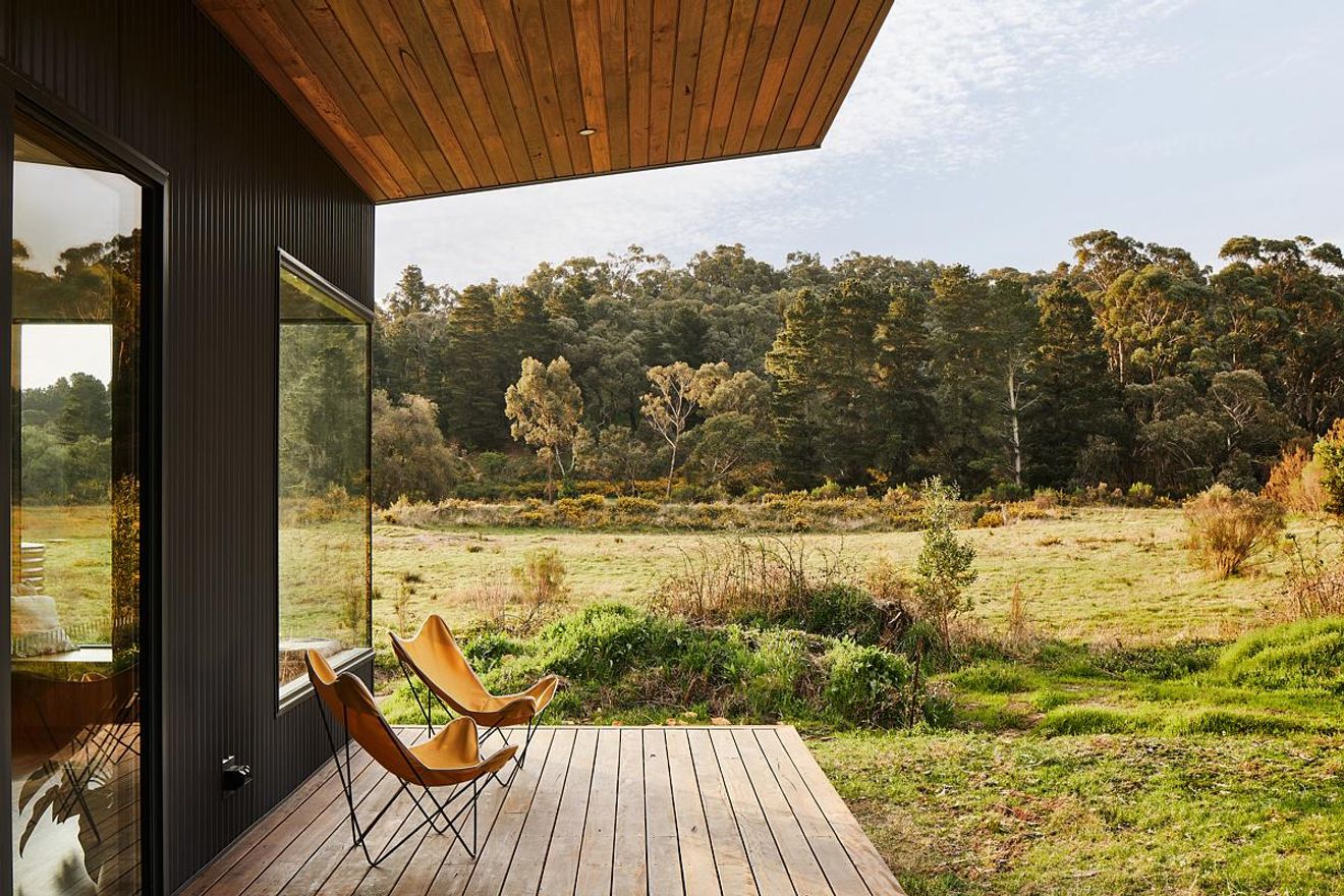 A new home takes advantage of its stunning location in the Pyrenees