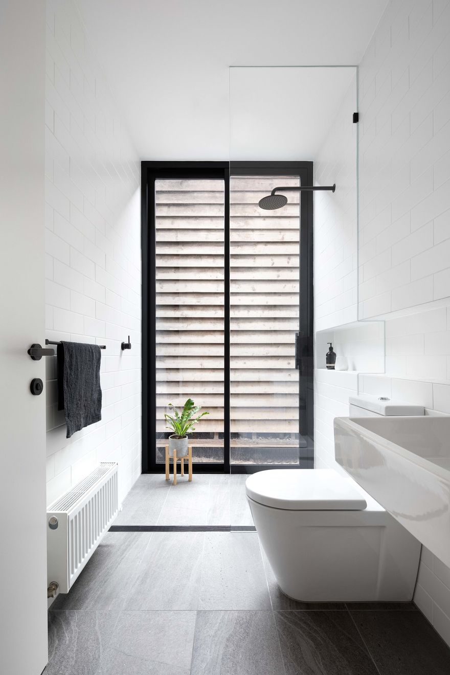This Inner-city Modular Home Has a Few Tricks up Its Sleeves!