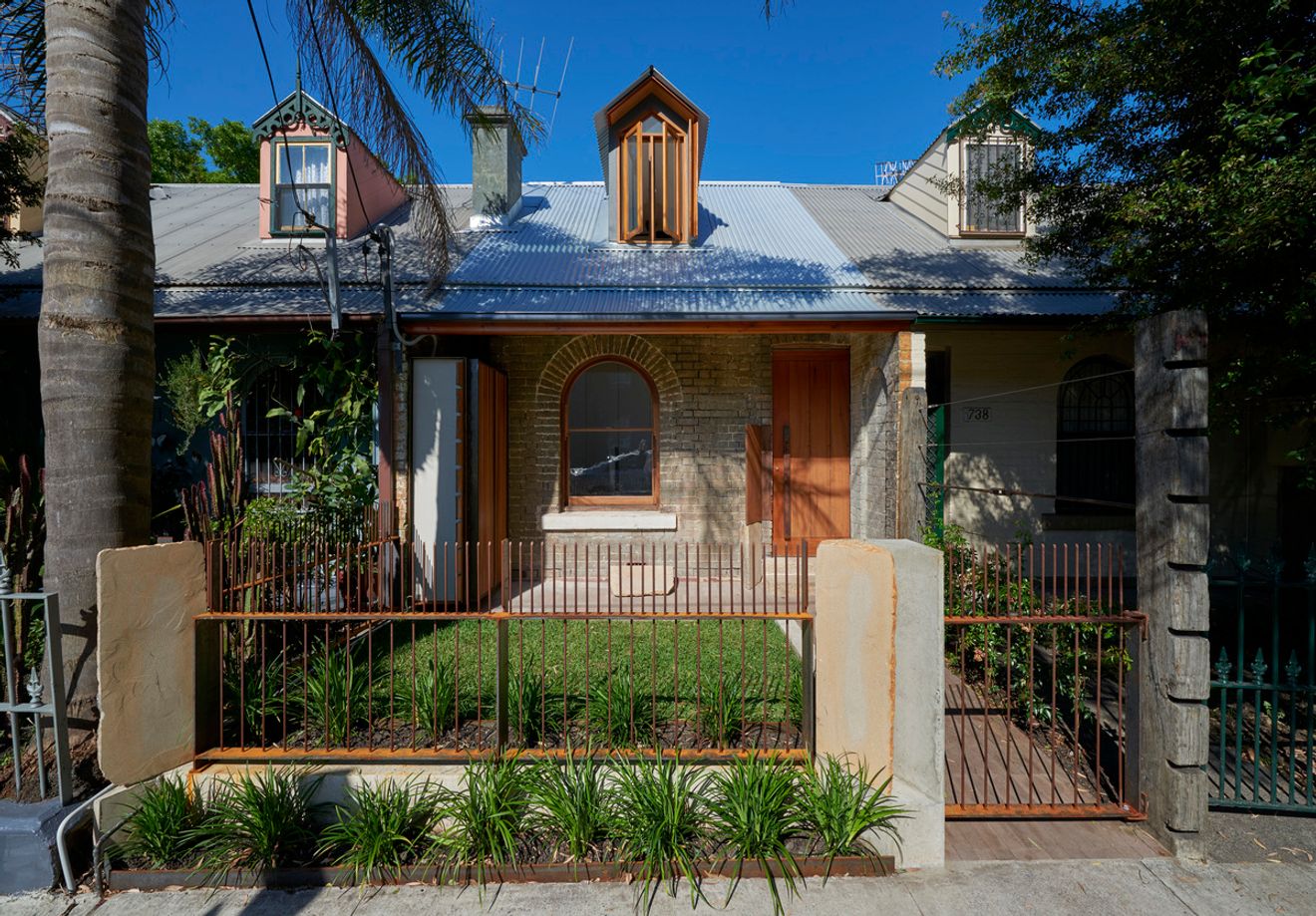 The Renovation of This Terrace Reuses Existing Materials in New Ways