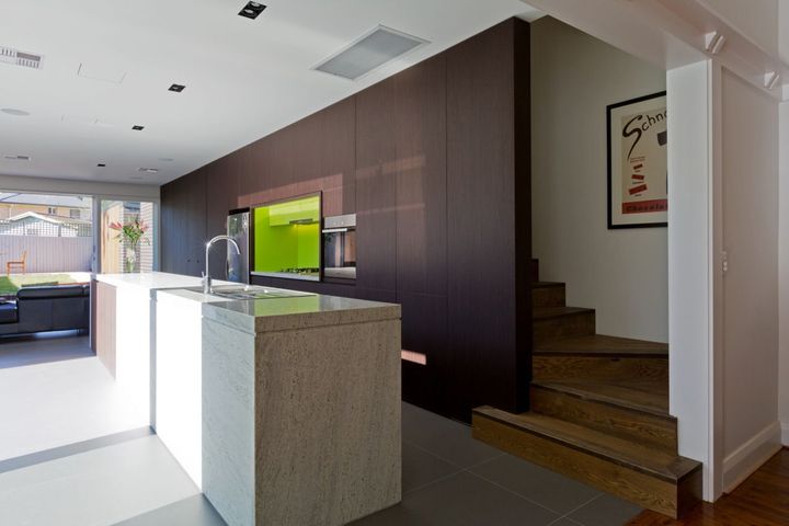 G_House: Sunny Courtyard is the Focus For a Bright New Addition