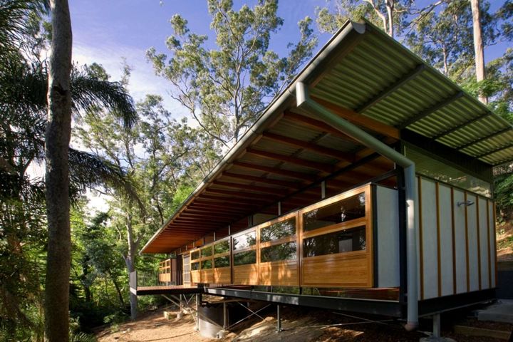 A Bush-Style Home for Beautiful Pittwater Site