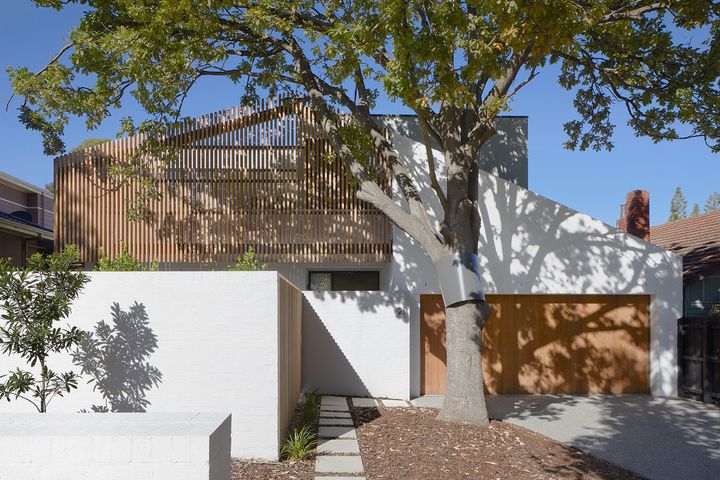 How to Design a House for Three Generations Under the One Roof