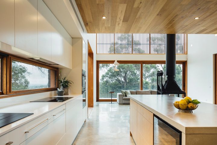 Invermay House Opens Up the View for a Family of Six