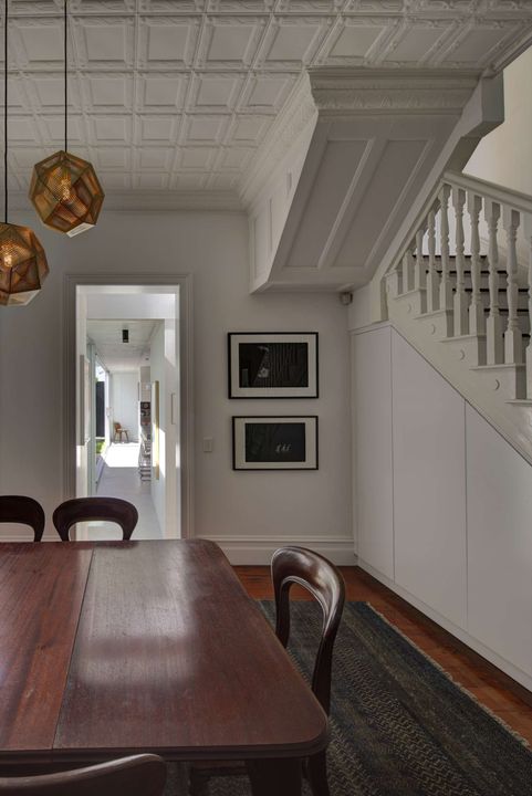 Long Courtyard House Challenged the Typical Terrace Configuration