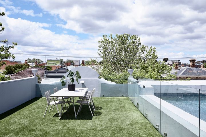 Multi-generational Family Pool Their Resources to Create Perfect Home