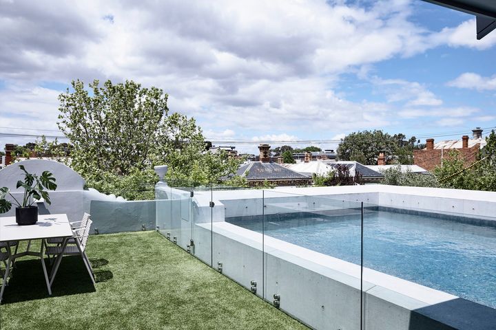 Multi-generational Family Pool Their Resources to Create Perfect Home
