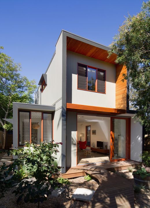 A Prefab Detached Studio in Hawthorn Adds Limitless Flexibility