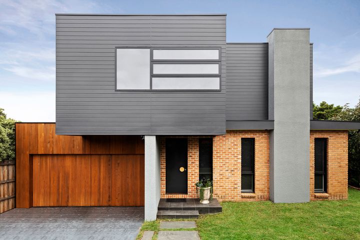 Architect Transforms a '90s Apricot Brick House Into a Modern Home