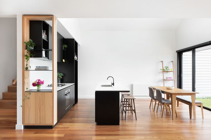 This Inner-city Modular Home Has a Few Tricks up Its Sleeves!