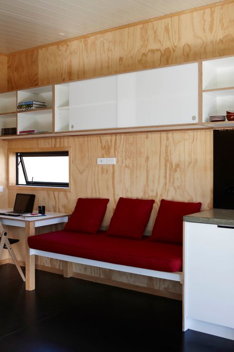Architecture Students Also Design and Build Two Community Houses