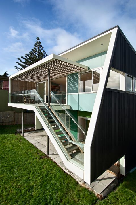 Waikanae House is a Modern Fibro Shack that Captures the Views