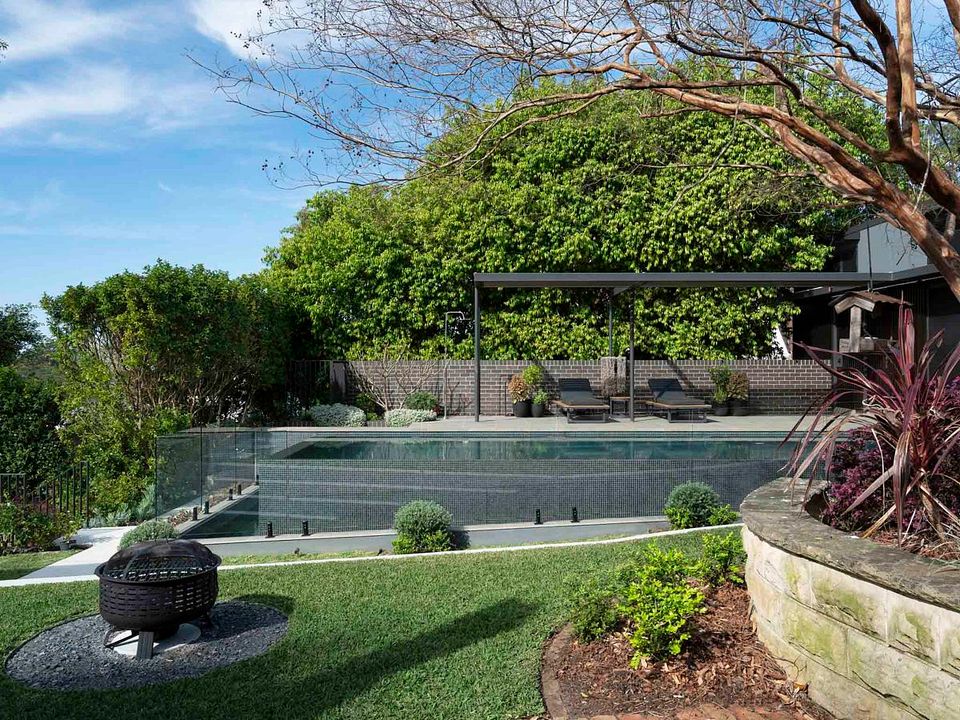 How This Bushland Pool Balances Design and Nature in Perfect Harmony