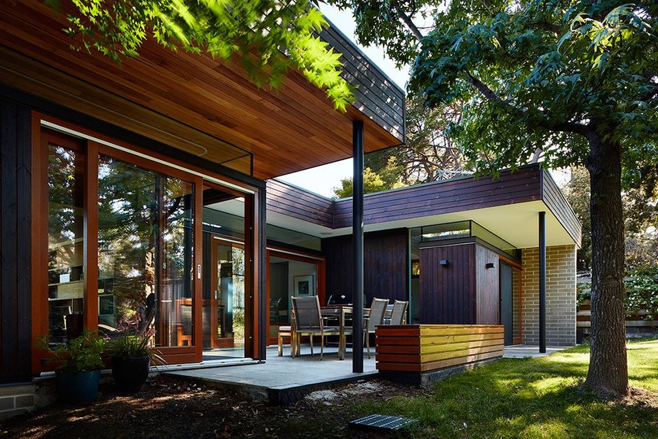 Modernist 1970s Home Addresses its Shortcomings For 21st Century Life