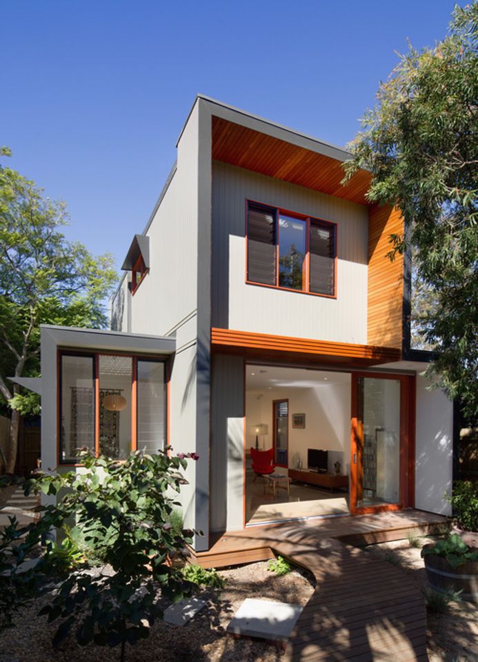 A Prefab Detached Studio in Hawthorn Adds Limitless Flexibility