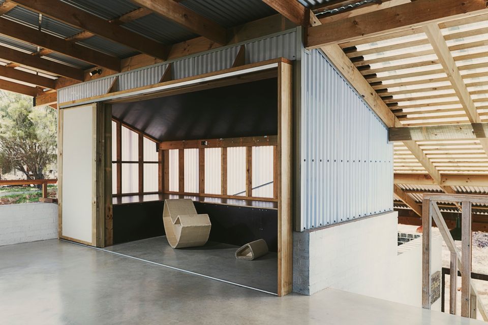 This Country Shack Feels More Like a Tent or a Boat in the Landscape